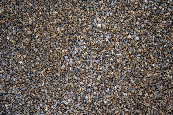 Pea Shingle 10mm | 25kg, 450kg and 900kg bags | Corker.co.uk