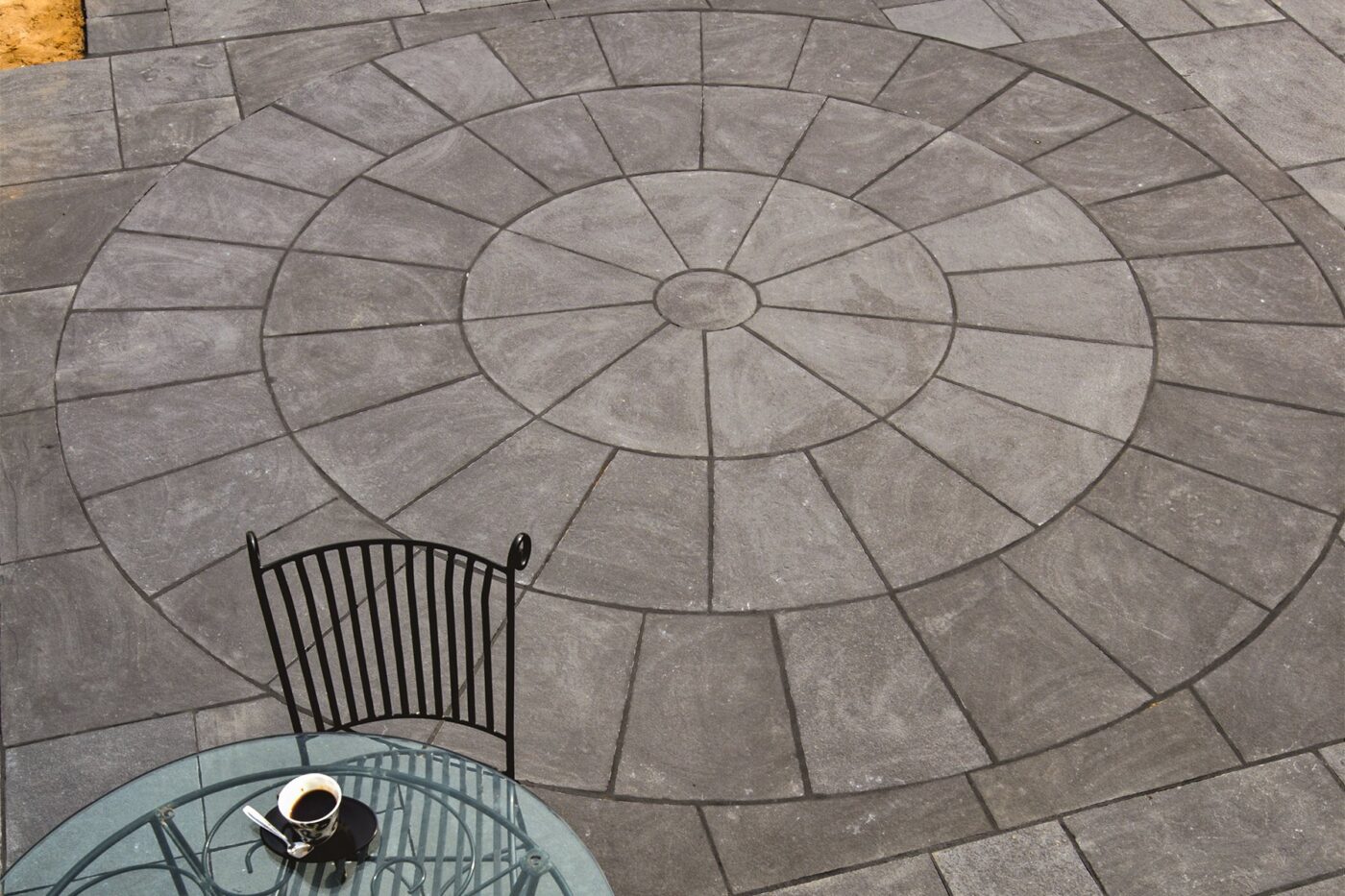 Black Limestone Circle - UK Wide Delivery | Buy Online Today | Corker.co.uk